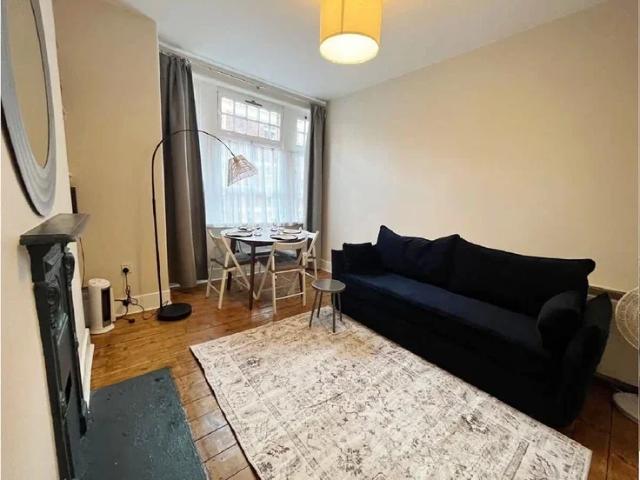 Apartment at Davies Street, City of Westminster