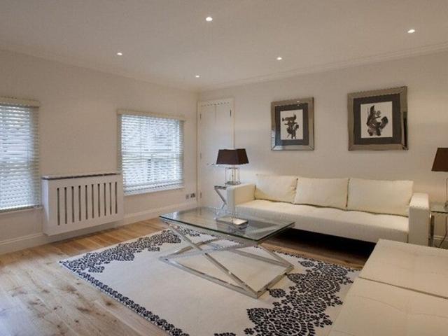 Apartment at Davies Street, City of Westminster