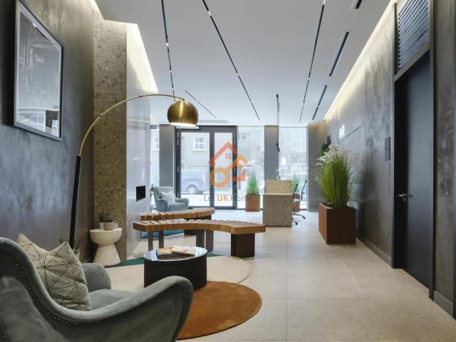 Apartment at Scawfell Street, Greater London