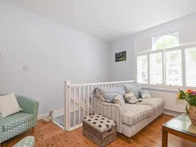 Apartment at Dacre Gardens, Greater London