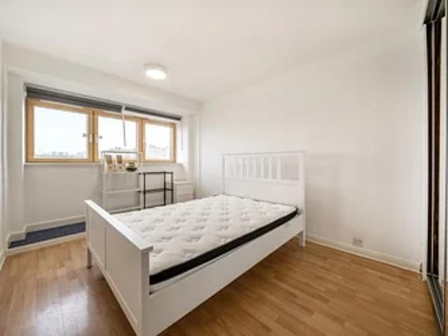 Apartment at Dagnall Street, Greater London