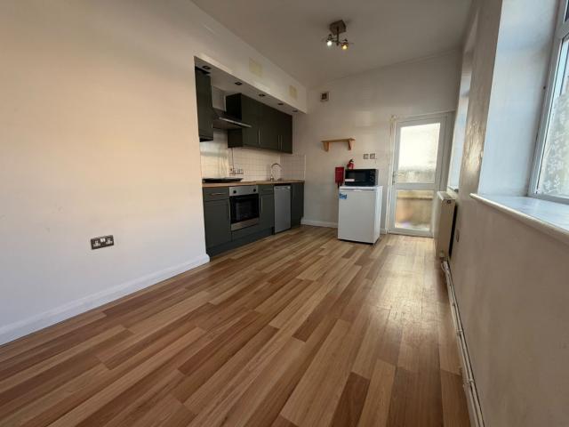 Apartment at Dalcross Street, Cardiff