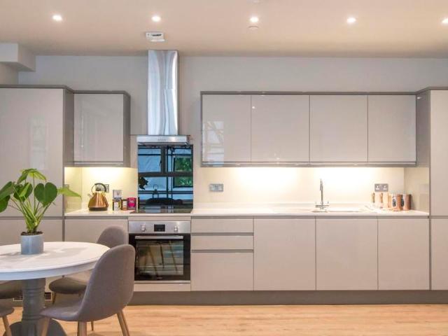 Apartment at Dalby Avenue, Bristol