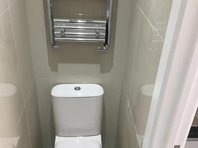 Apartment at Dale Avenue, Greater London