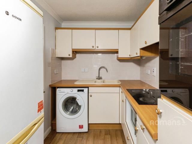 Apartment at Dale Road, Reading