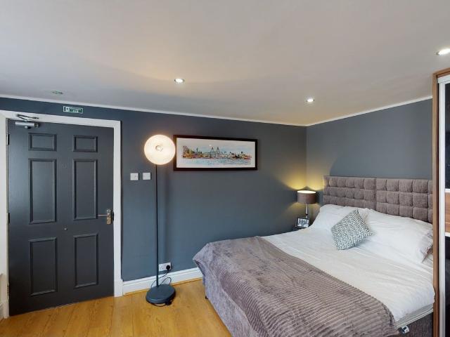 Apartment at Dale Street, Liverpool