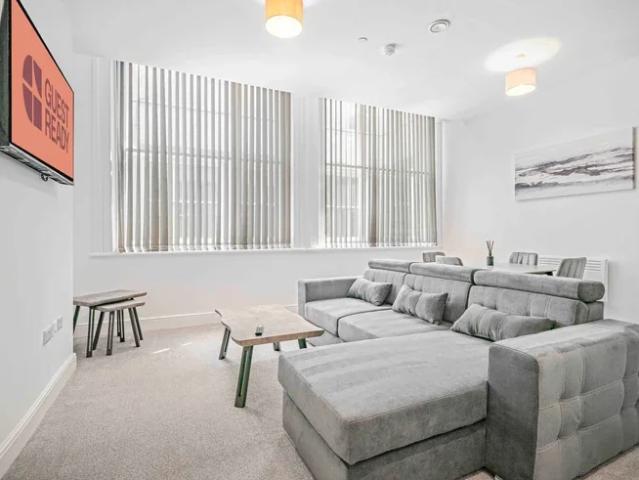 Apartment at Dale Street, Liverpool