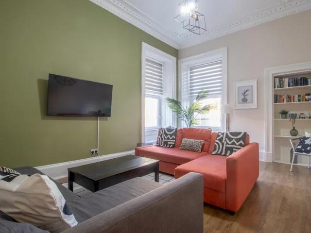 Apartment at Dalhousie Street, Glasgow