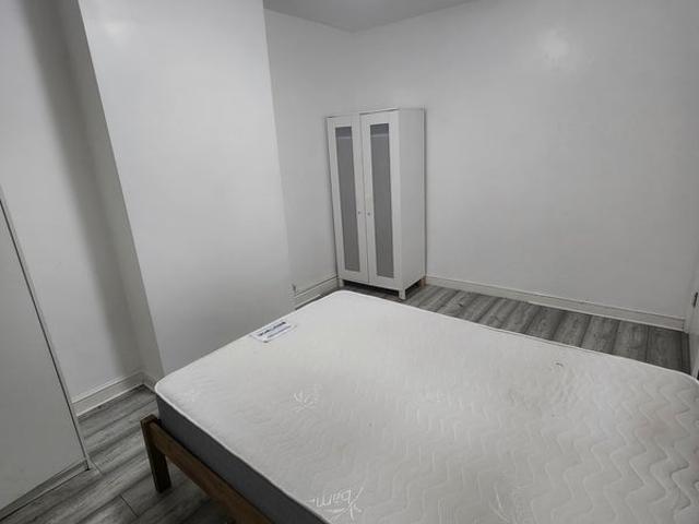 Apartment at Dallow Road, Luton