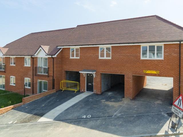 Apartment at Dallaway Drive, Westham