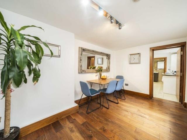 Apartment at Dalling Road, Greater London