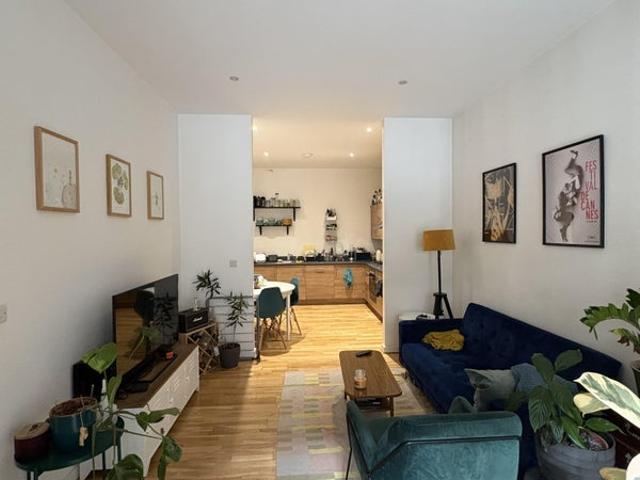 Apartment at Dalston Lane, Greater London