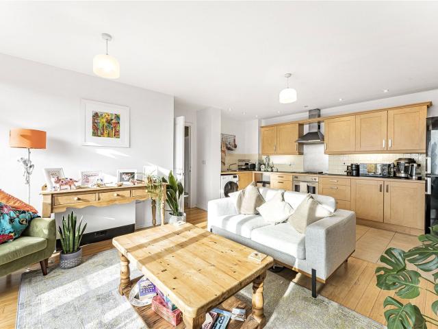 Apartment at Dalston Lane, Greater London