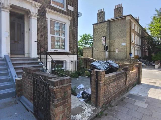 Apartment at Dalston Lane, Greater London