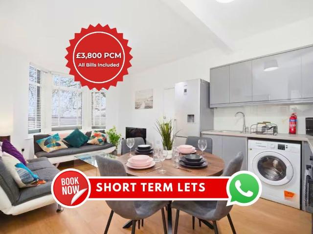 Apartment at Dames Road, Greater London