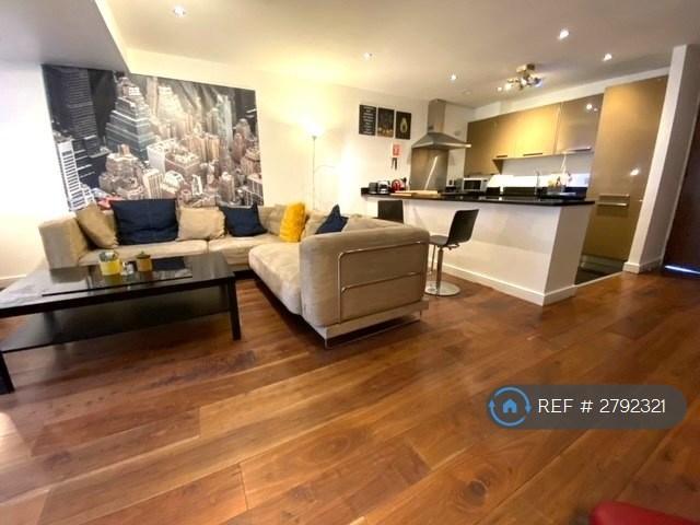 Apartment at Dandridge Close, Greater London