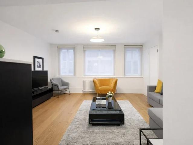 Apartment at D'Arblay Street, City of Westminster