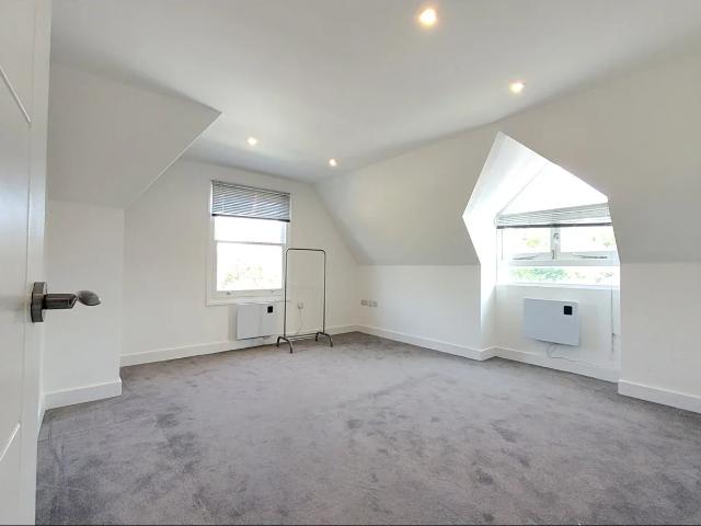 Apartment at Darby Drive, Epping Forest
