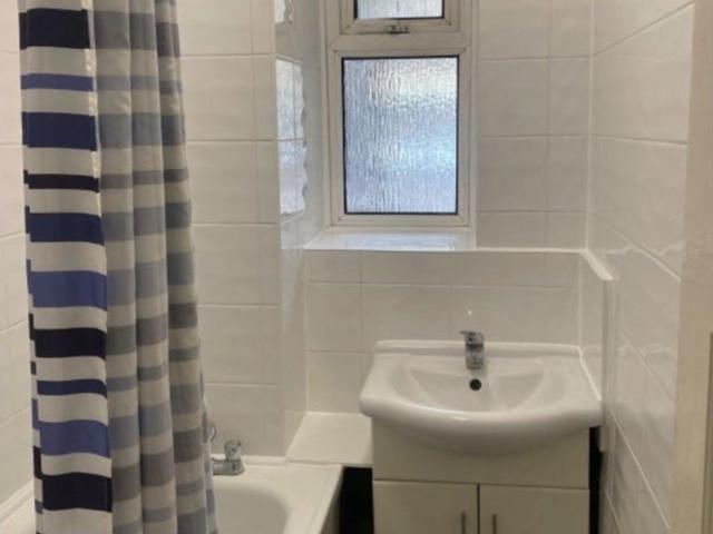 Apartment at Darling Row, Greater London
