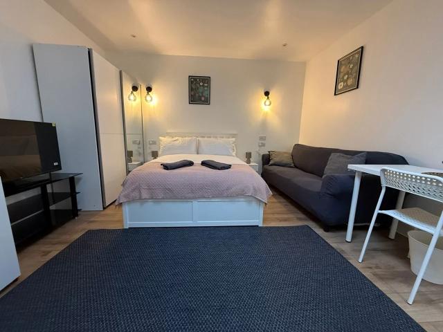 Apartment at Daryngton Drive, Greater London