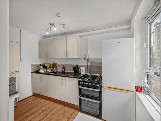 Apartment at Devonshire Court, Greater London