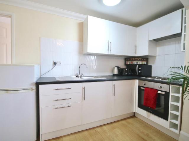 Apartment at Devonshire Square, Portsmouth