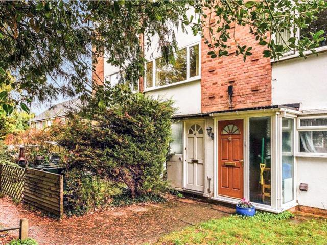 Apartment at Devoke Way, Elmbridge