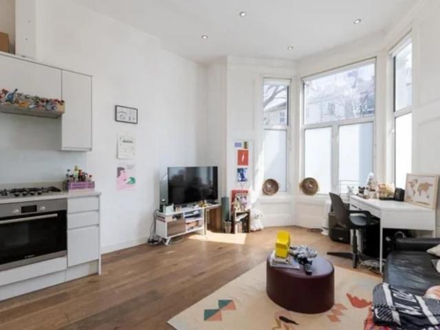 Apartment at Dewhurst Road, Greater London