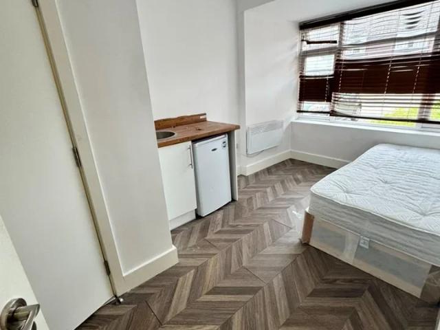 Apartment at De Salis Road, Greater London