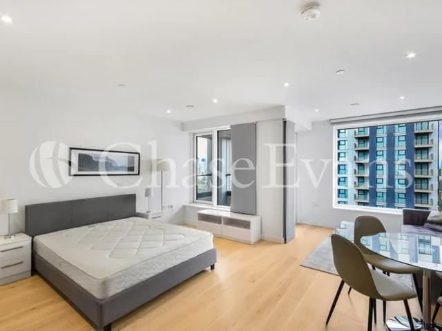 Apartment at Deacon Street, Greater London