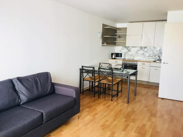 Apartment at Deals Gateway, Greater London