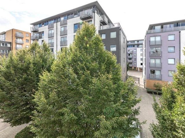 Apartment at Deals Gateway, Greater London
