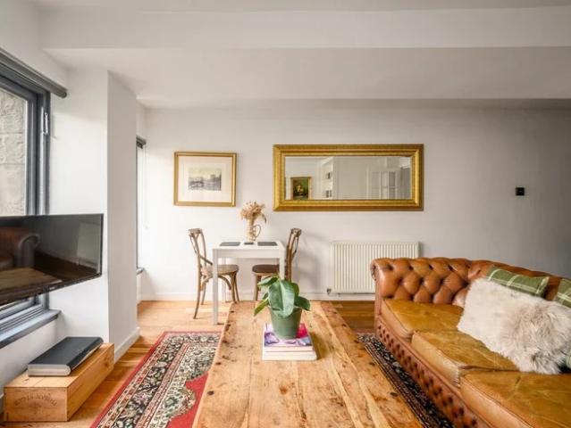 Apartment at Dean Bank Lane, City of Edinburgh