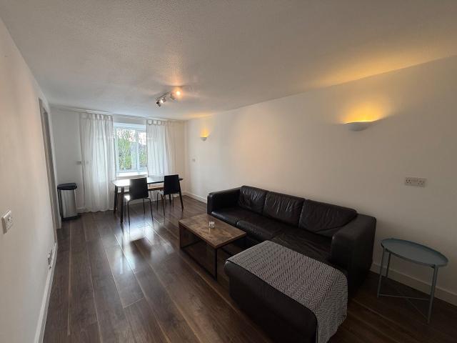 Apartment at Deanery Close, Greater London