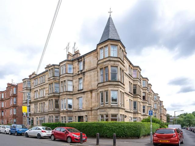 Apartment at Deanston Drive, Glasgow