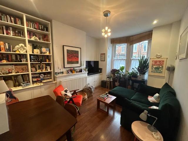 Apartment at Deerdale Road, Greater London