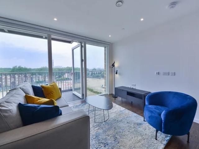 Apartment at Delaford Road, Greater London