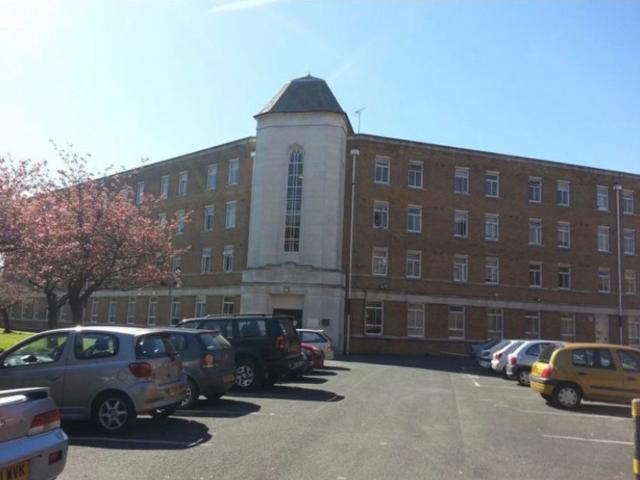 Room at Demesne Road, Manchester