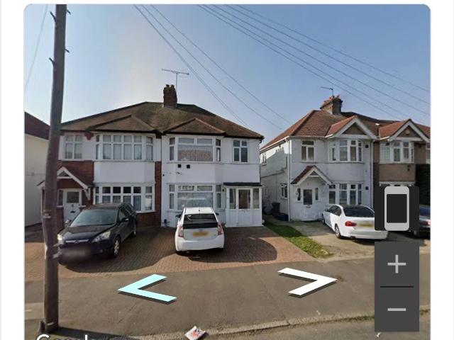 Apartment at Dene Avenue, Greater London