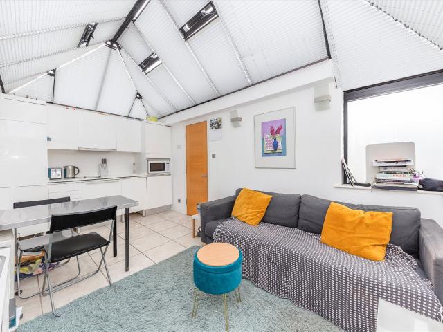 Apartment at Denmark Road, Greater London