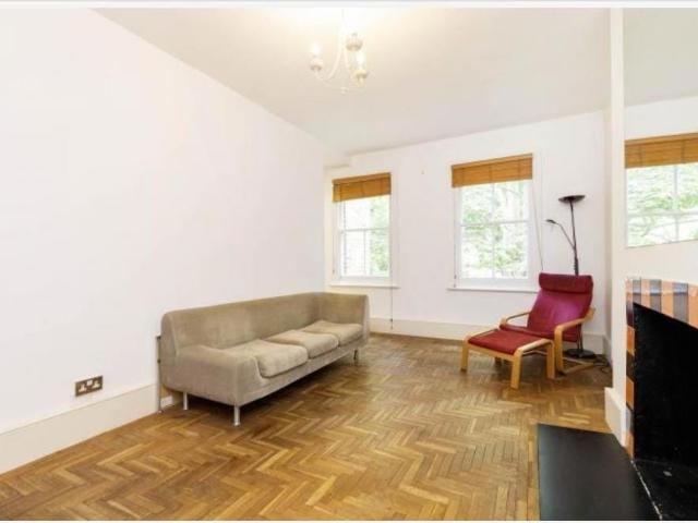 Apartment at Dennington Park Road, Greater London