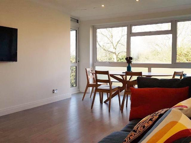 Apartment at Dennis Lane, Greater London