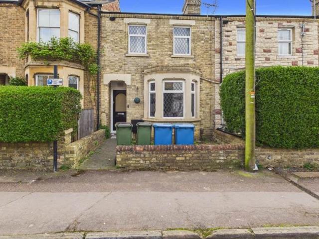 Apartment at Divinity Road, Oxford