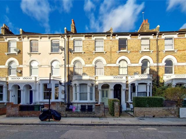 Apartment at Digby Crescent, Greater London