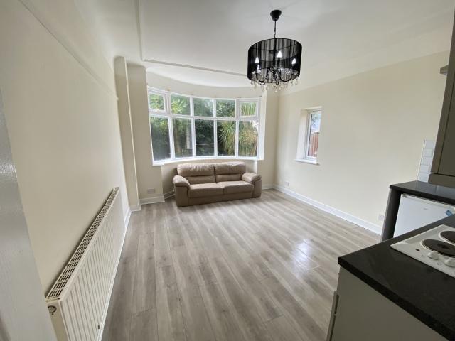 Apartment at Digg Lane, Moreton