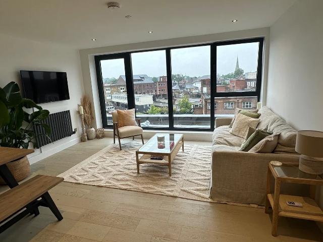 Apartment at Diggers Lane, Elmbridge