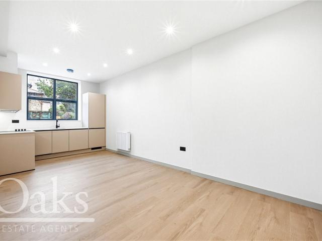 Apartment at Dingwall Road, Greater London