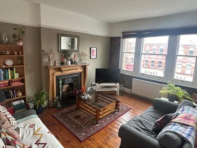 Apartment at Diploma Avenue, Greater London