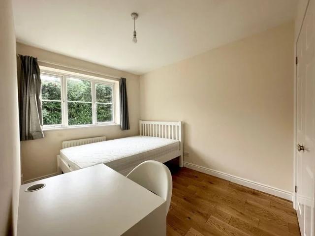 Apartment at Discovery Way, Leeds