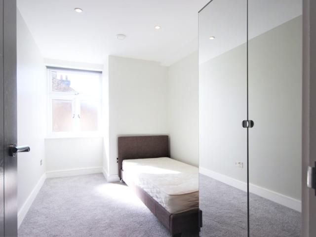 Apartment at Disraeli Road, Greater London